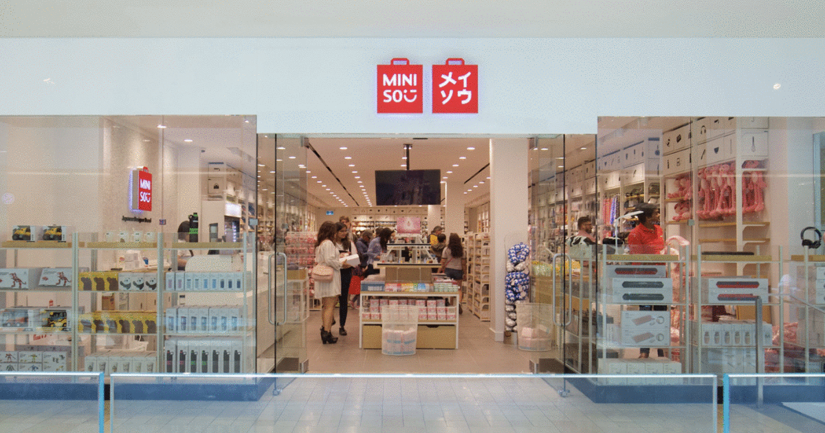 Tienda miniso - Luis Maram